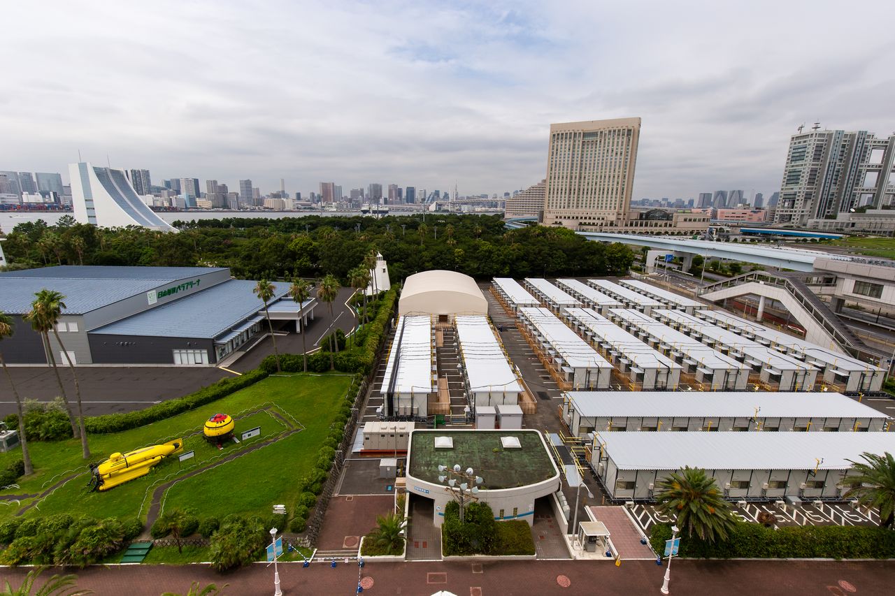A Look at the New Isolation Facility in Odaiba | Nippon.com