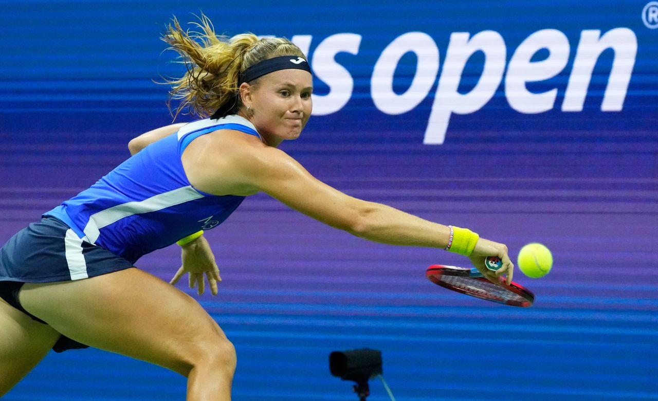 Tennis-Osaka the entertainer kicks off US Open title defence with ...