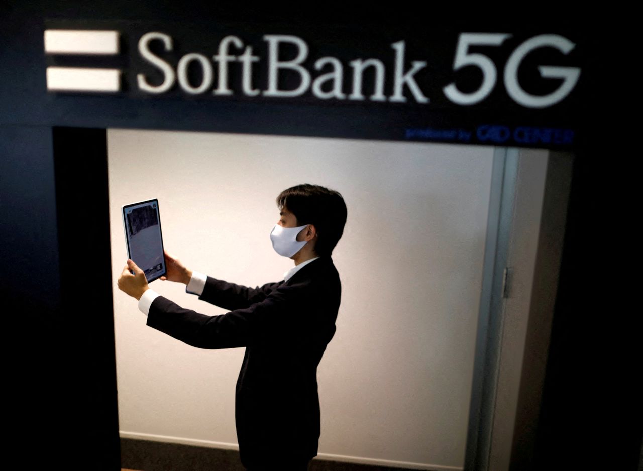SoftBank's choice of New York for Arm listing deals a blow to London ...