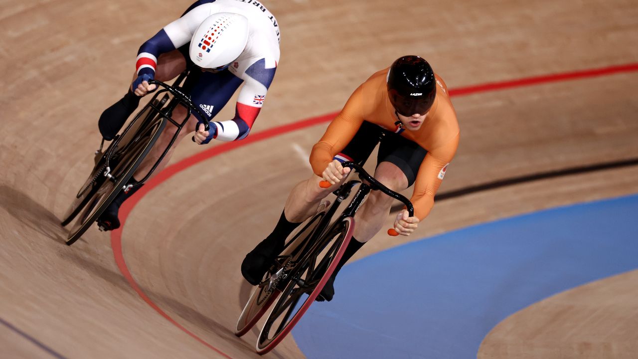 Olympics-Cycling-Kenny's defence of sprint title ended by Lavreysen ...