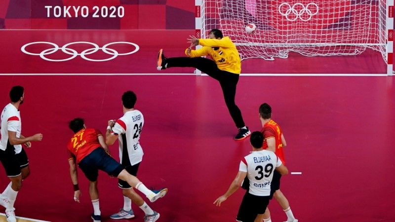 Olympics-Handball-France strike gold with thrilling win over Denmark ...
