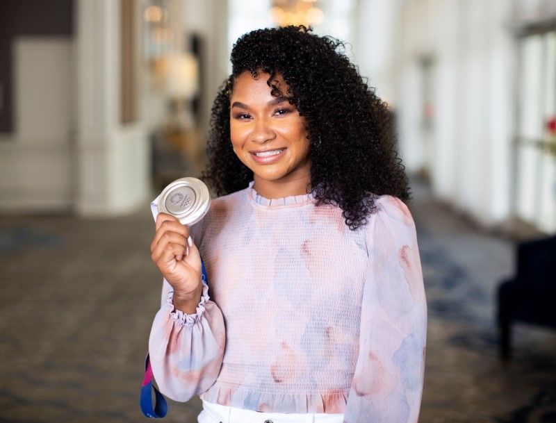 Olympics-'Gold in our eyes': Chiles relishes hard-fought silver medal ...